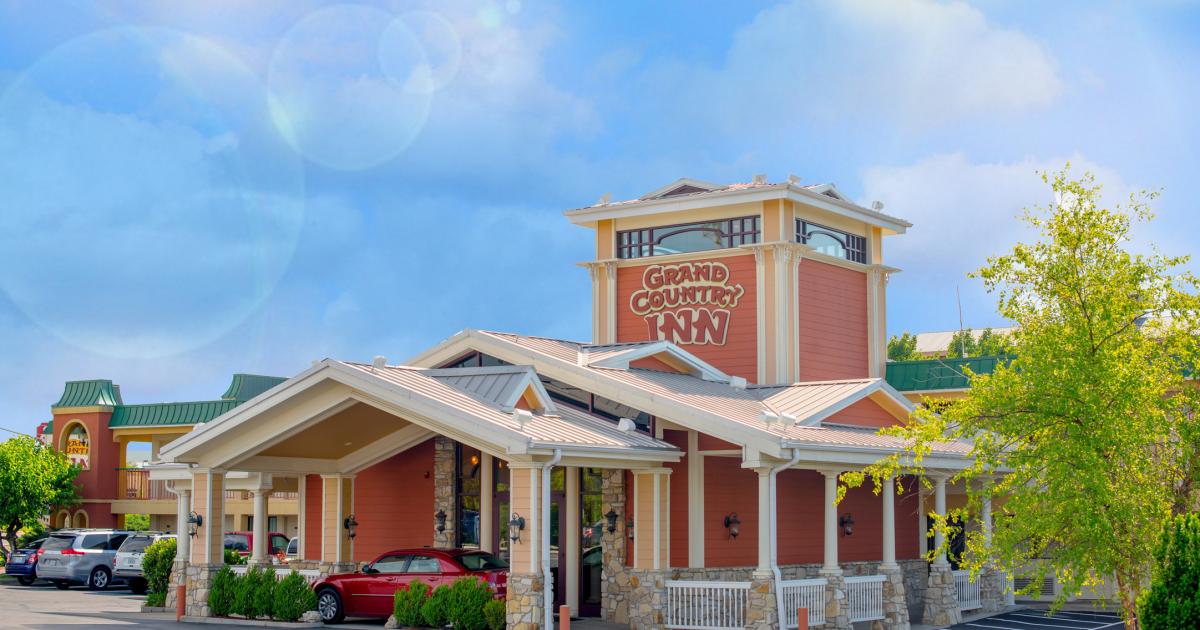 Grand Country Resort & Waterpark | Explore Branson